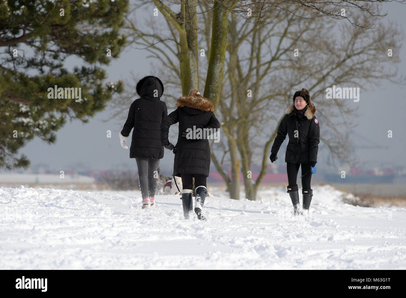 Coalhouse Fort East, Tilbury. 28th Feb, 2018. UK Weather: With Schools ...