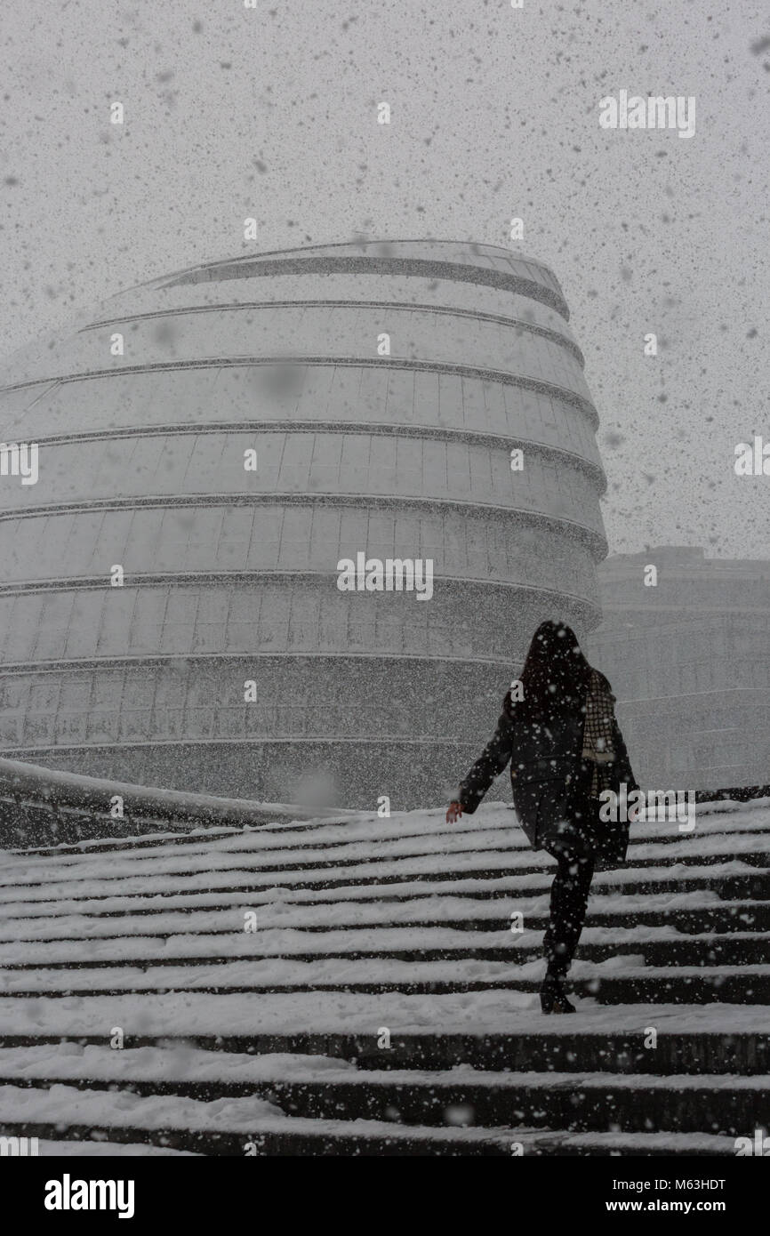 Tower london covered in snow hi-res stock photography and images - Alamy