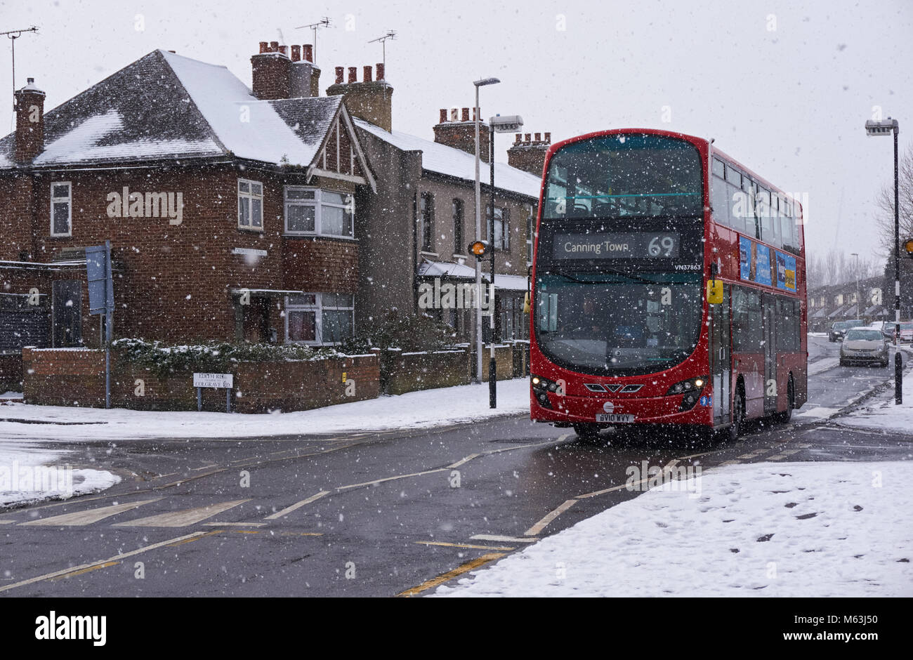 Snowing in London, England United Kingdom UK Stock Photo - Alamy