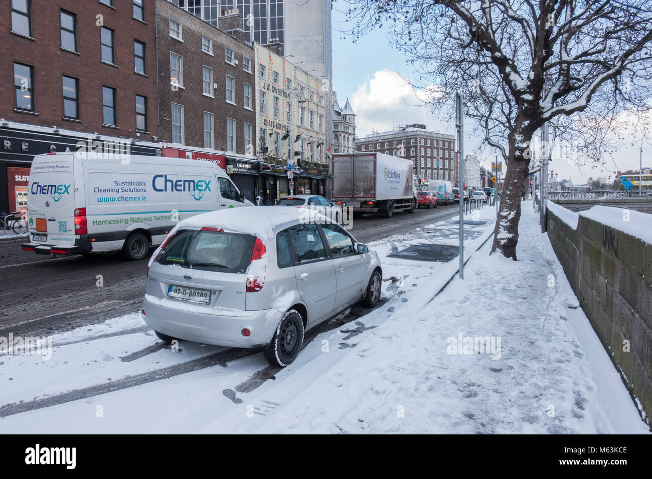 Snow in Dublin City, Winter " Beast from the east" in Ireland 2018 ...