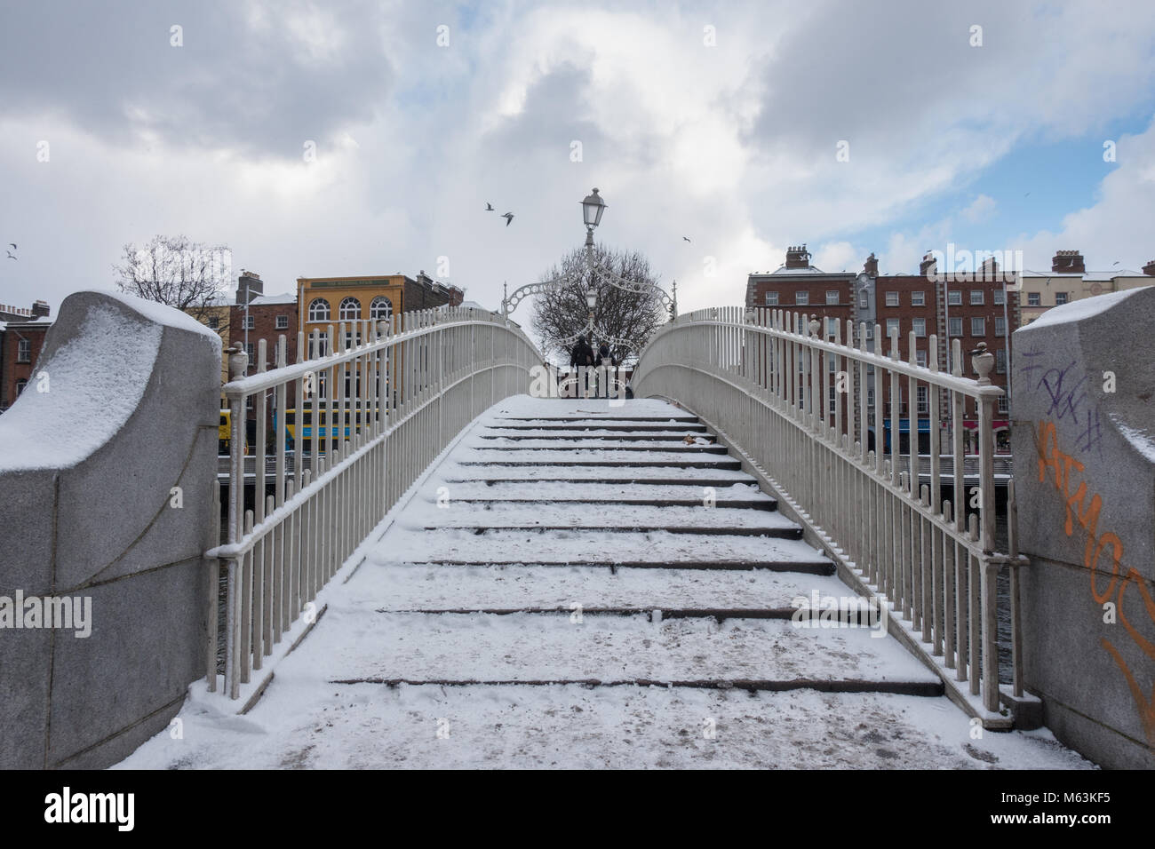 Snow in Dublin City, Winter " Beast from the east" in Ireland 2018 ...