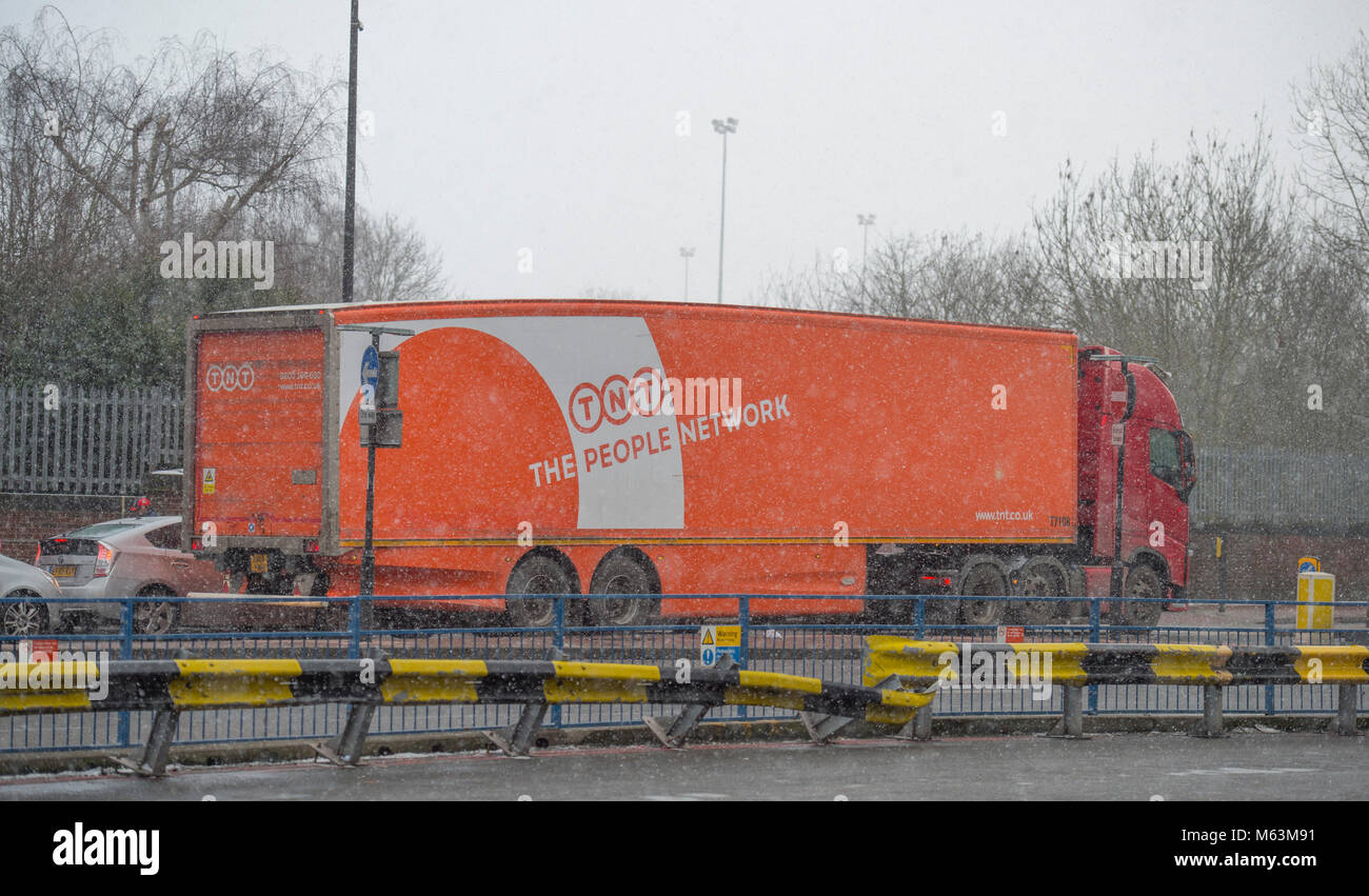 Tnt lorry hi-res stock photography and images - Alamy