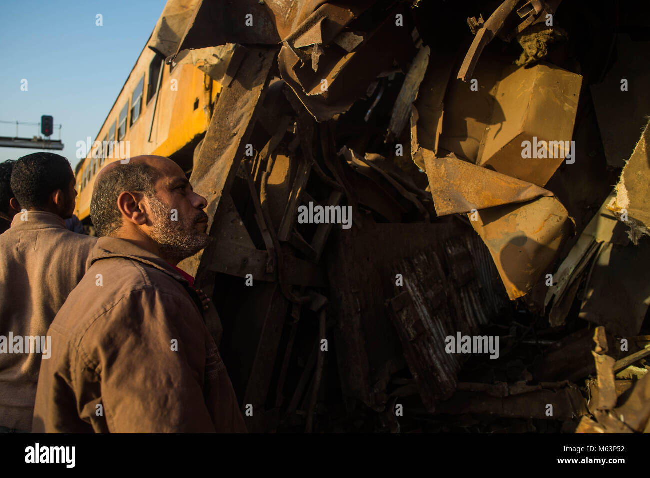 Kom Hamada, northern Egypt. 28th February, 2018. Egyptian man stands at ...