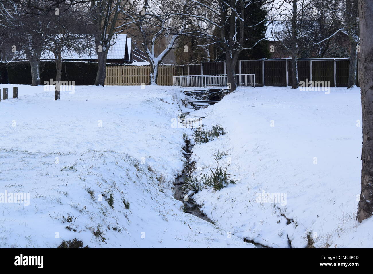 Sheffield, United Kingdom. 28th February 2018. The snow in the car park ...