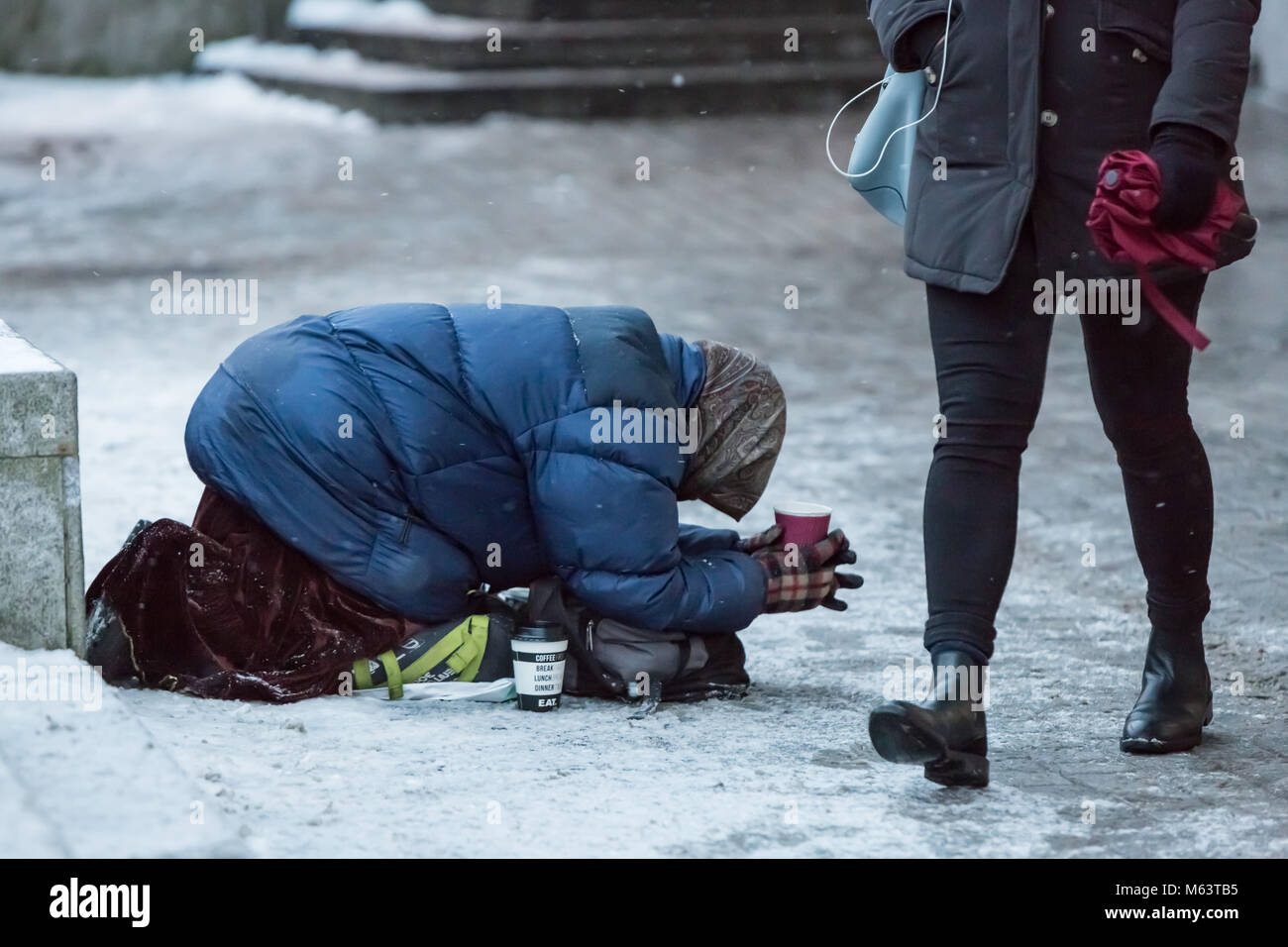 Romanian beggar hi-res stock photography and images - Alamy