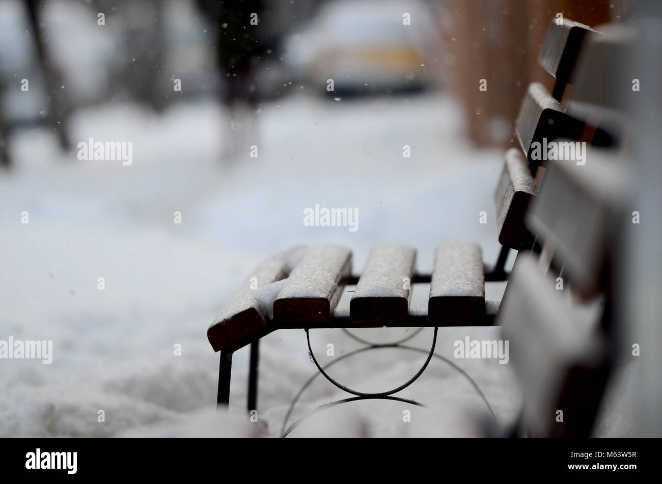 Bucharest, Romania. 28th Feb, 2018. Daily life in Bucharest after heavy ...