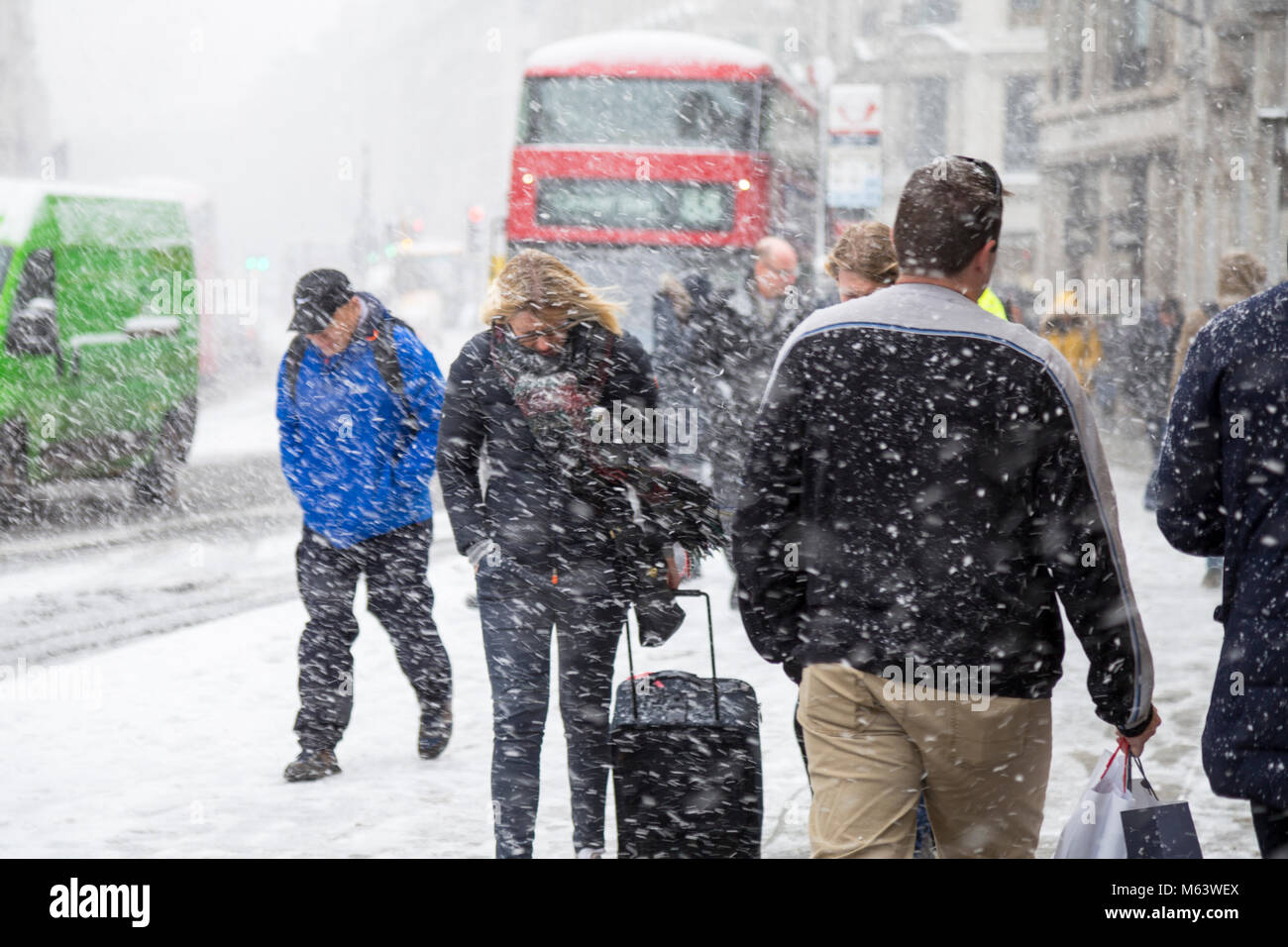Windy Bus London High Resolution Stock Photography and Images - Alamy