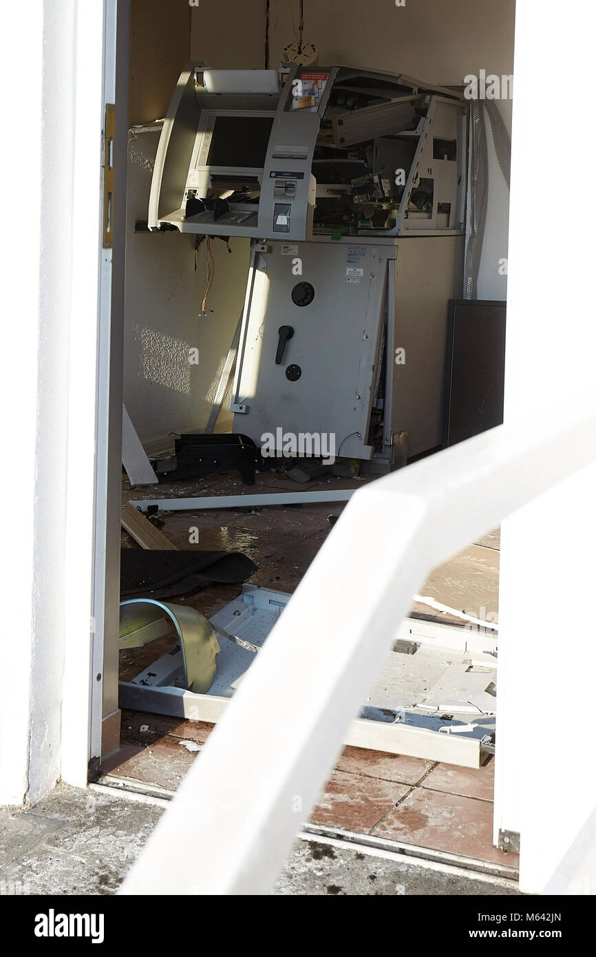 Bombed store hi-res stock photography and images - Alamy