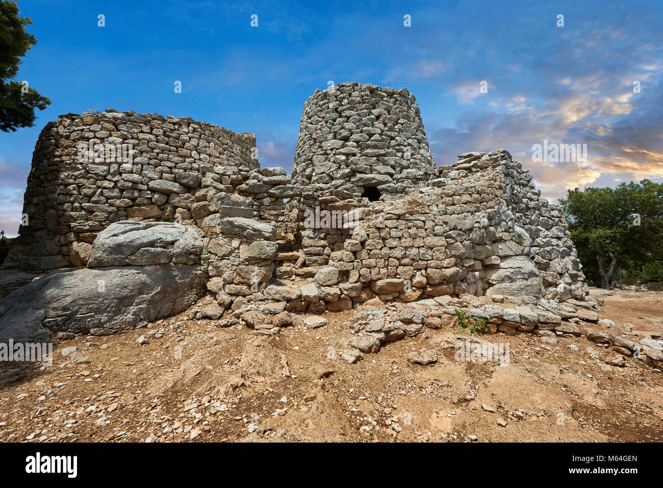 Picture and image of the prehistoric magalith ruins of the multi ...