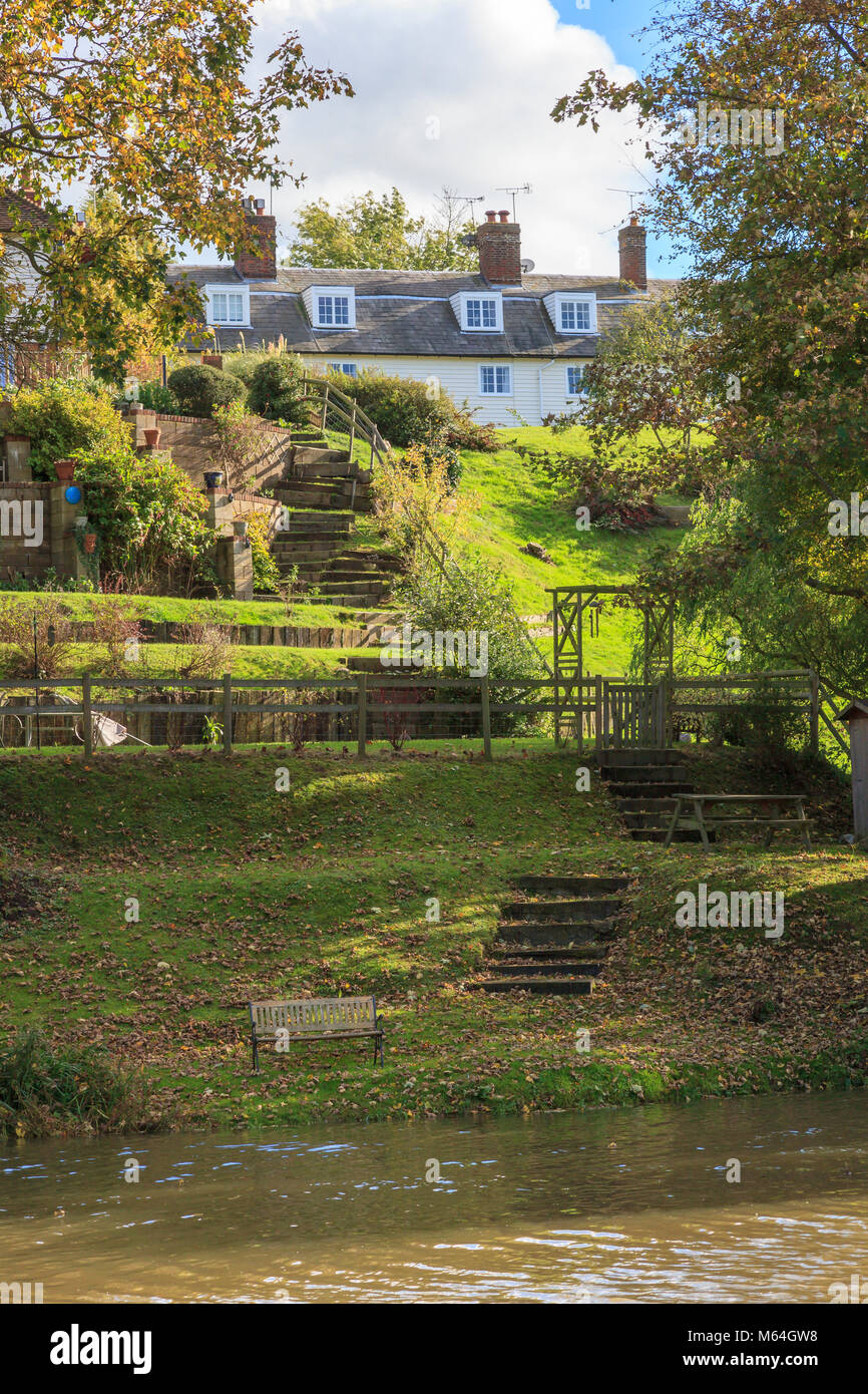 The New Teston Lock on the River Medway at Teston near Maidstone, Kent ...