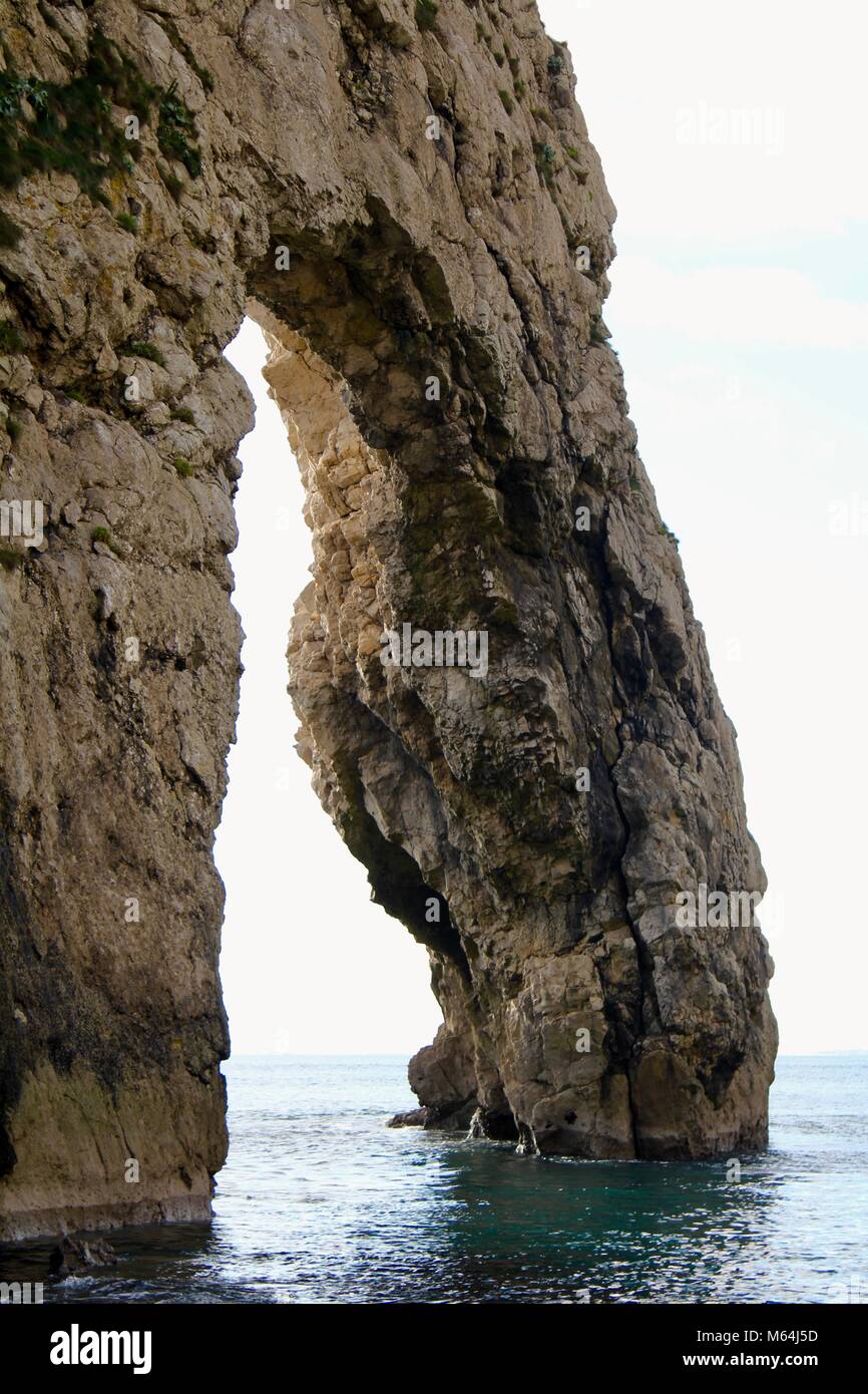 Durdle door daytime hi-res stock photography and images - Alamy