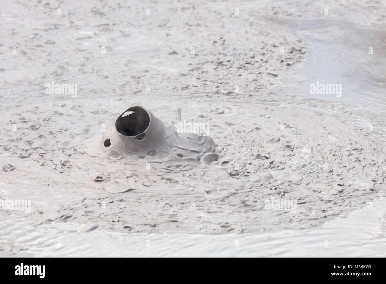 Wai-O-Tapu Mud Pool Stock Photo - Alamy