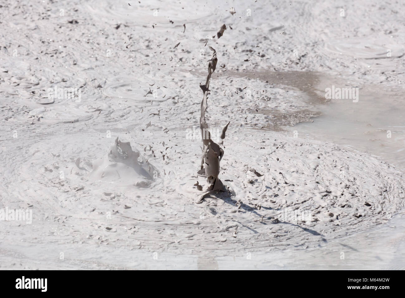 Wai-O-Tapu Mud Pool Stock Photo - Alamy