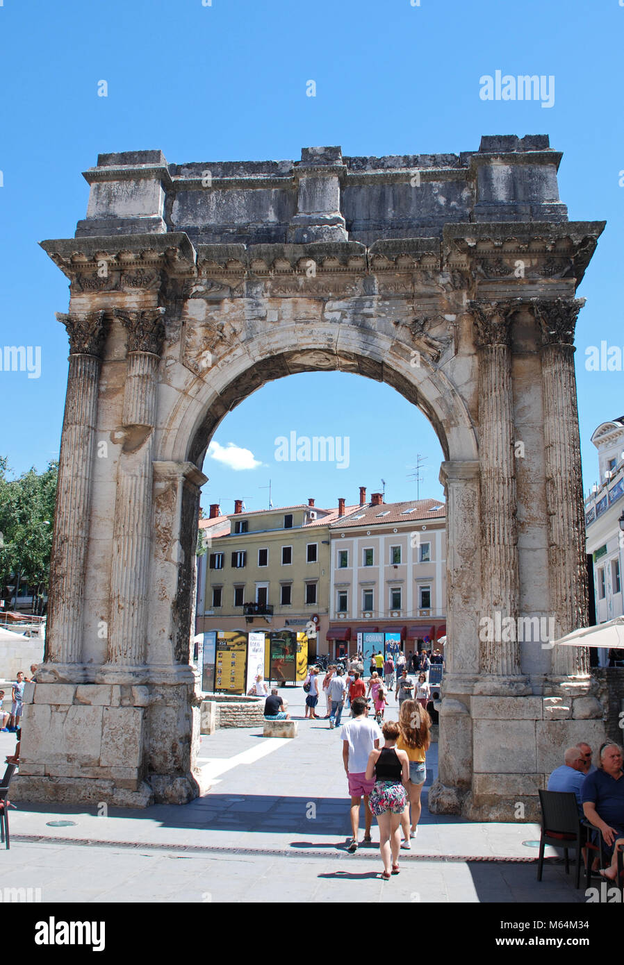 Triumphal Arch of the Sergii, Pula, Croatia Stock Photo - Alamy