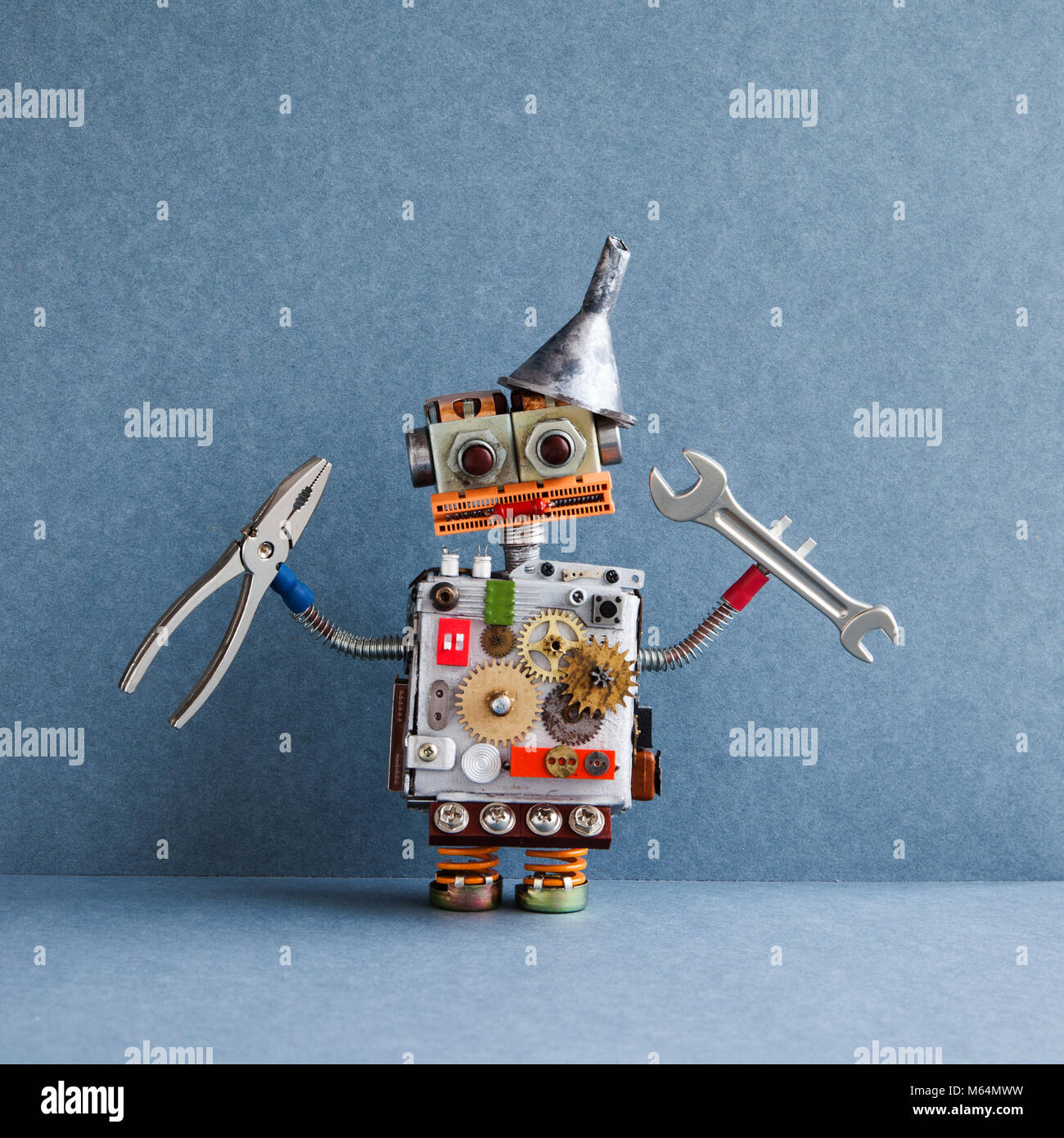 Funnel hopper hi-res stock photography and images - Alamy