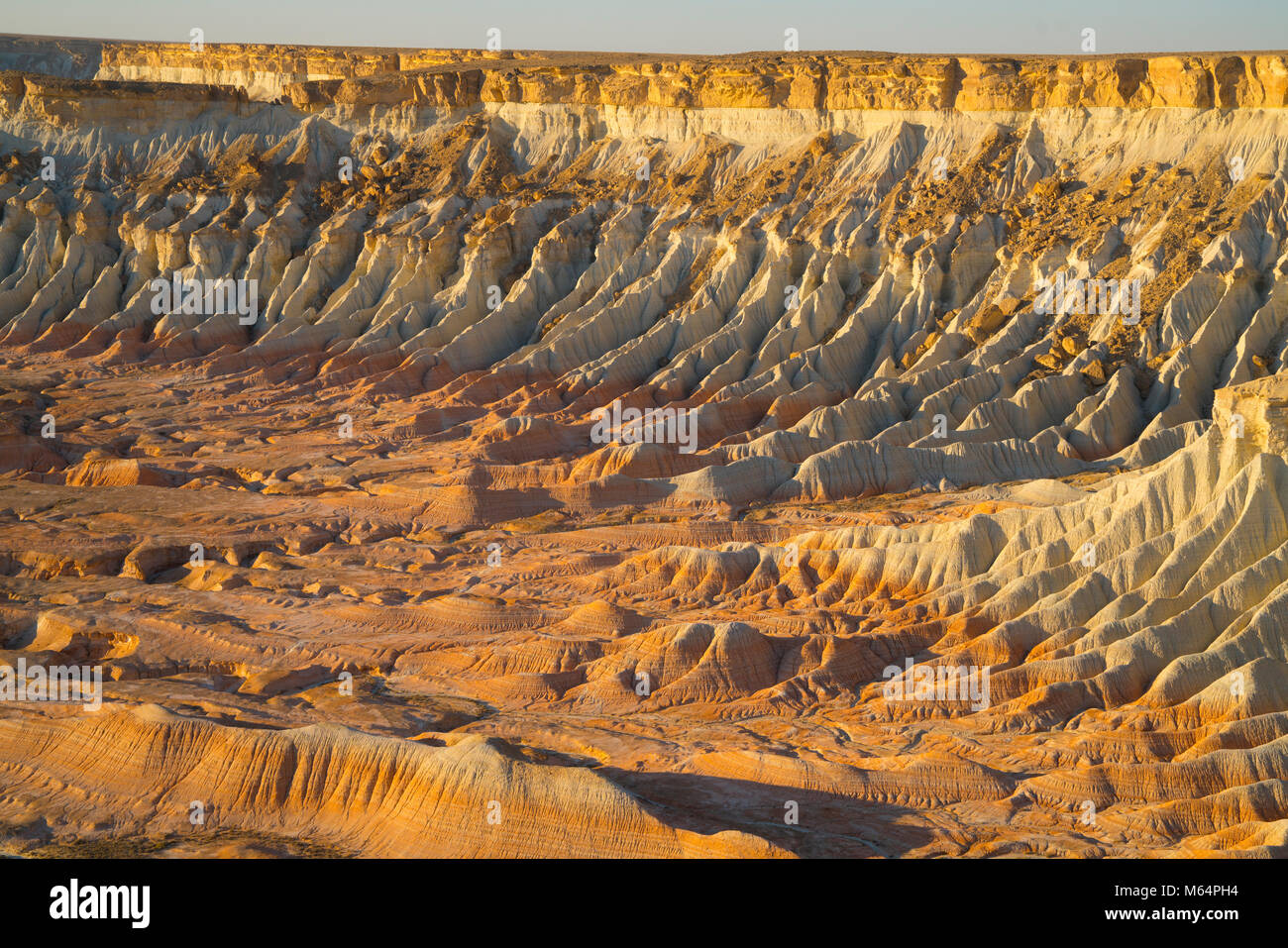Yangikala Canyon, Turkmenistan Ust-Urt Plateau naer Caspian Sea Sunset ...