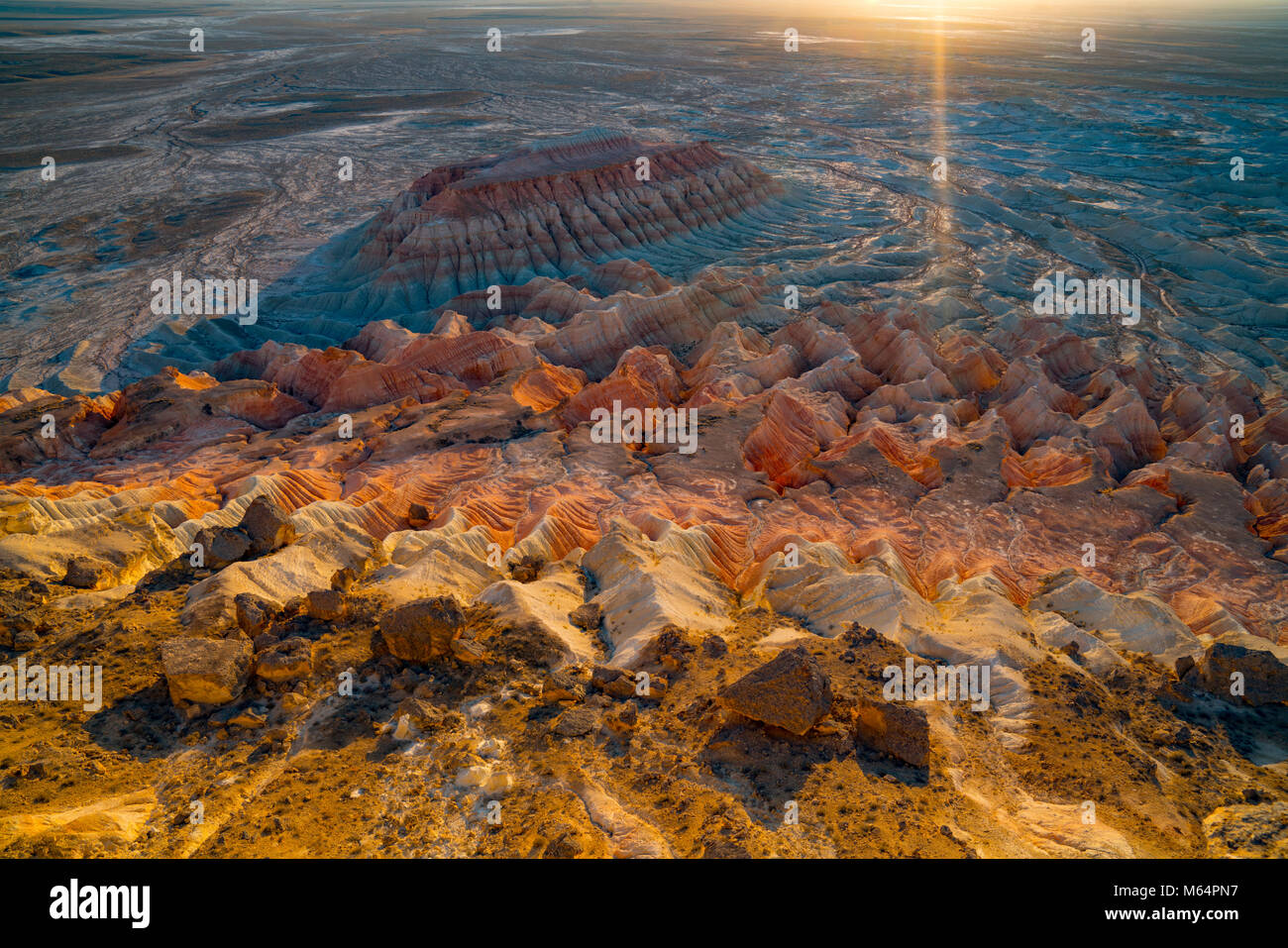 Yangikala Canyon, Turkmenistan Ust-Urt Plateau naer Caspian Sea Sunset ...