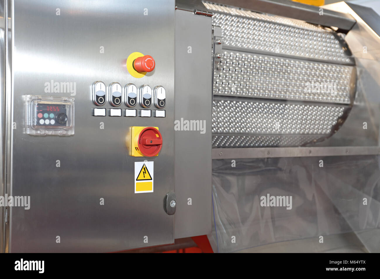 Mechanical Fruit Calibrating and Sorting Machine Stock Photo - Alamy