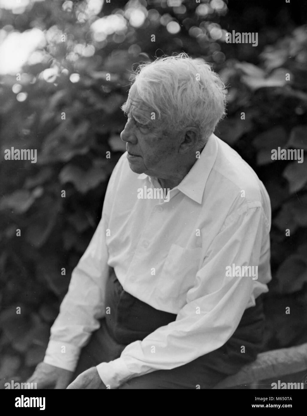 Robert Frost High Resolution Stock Photography and Images - Alamy
