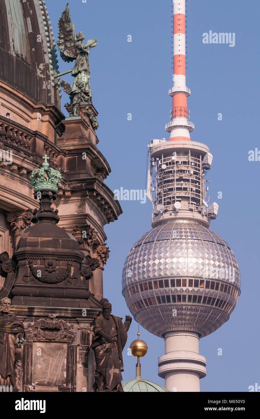 Fernsehturm, Alexanderplatz, Berlin, Deutschland, Europa Stock Photo ...