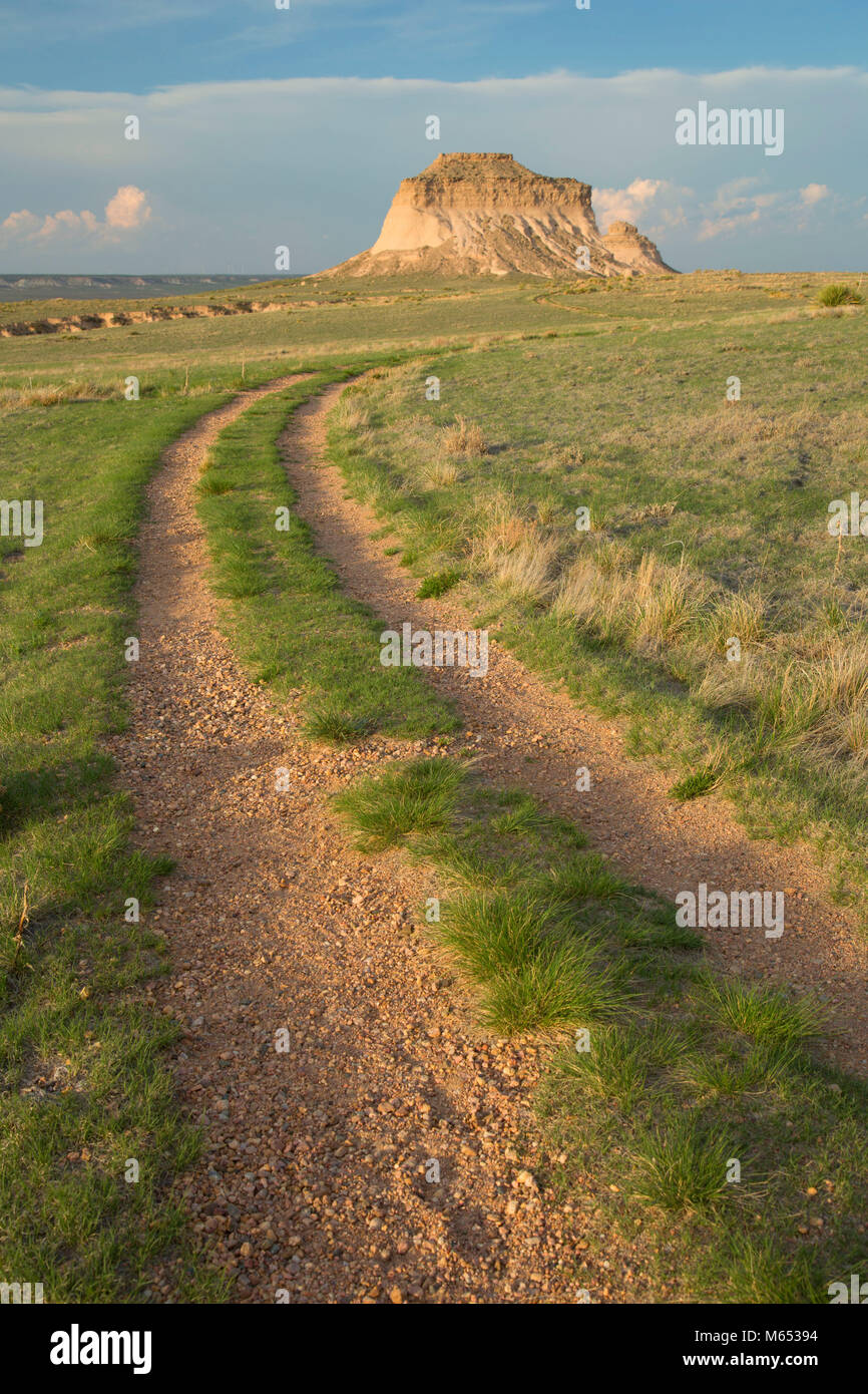 West Pawnee Butte with Pawnee Buttes Trail, Pawnee National Grassland ...