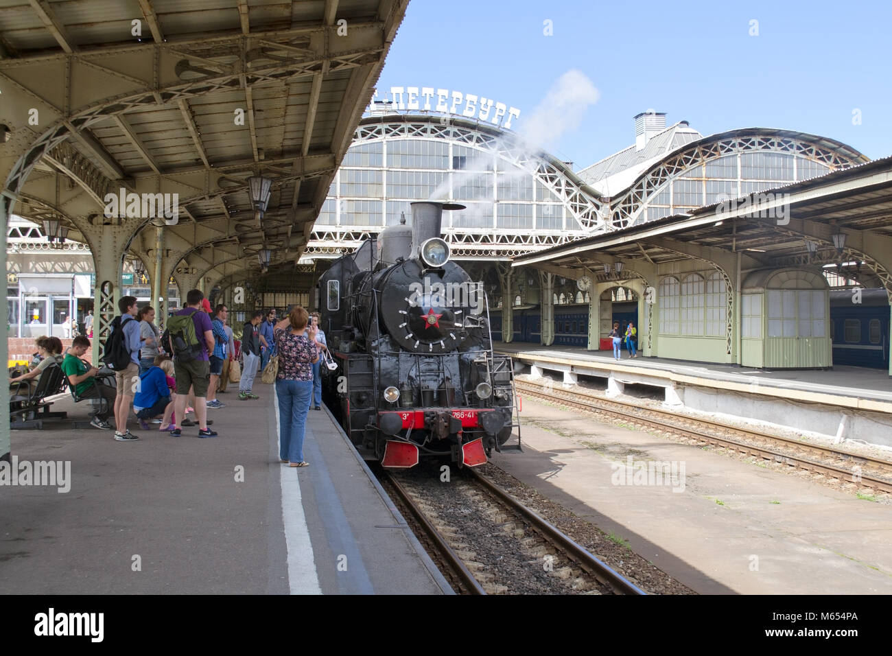 SAINT - PETERSBURG, RUSSIA - JULY 10, 2016: Vitebsky Railway Station ...