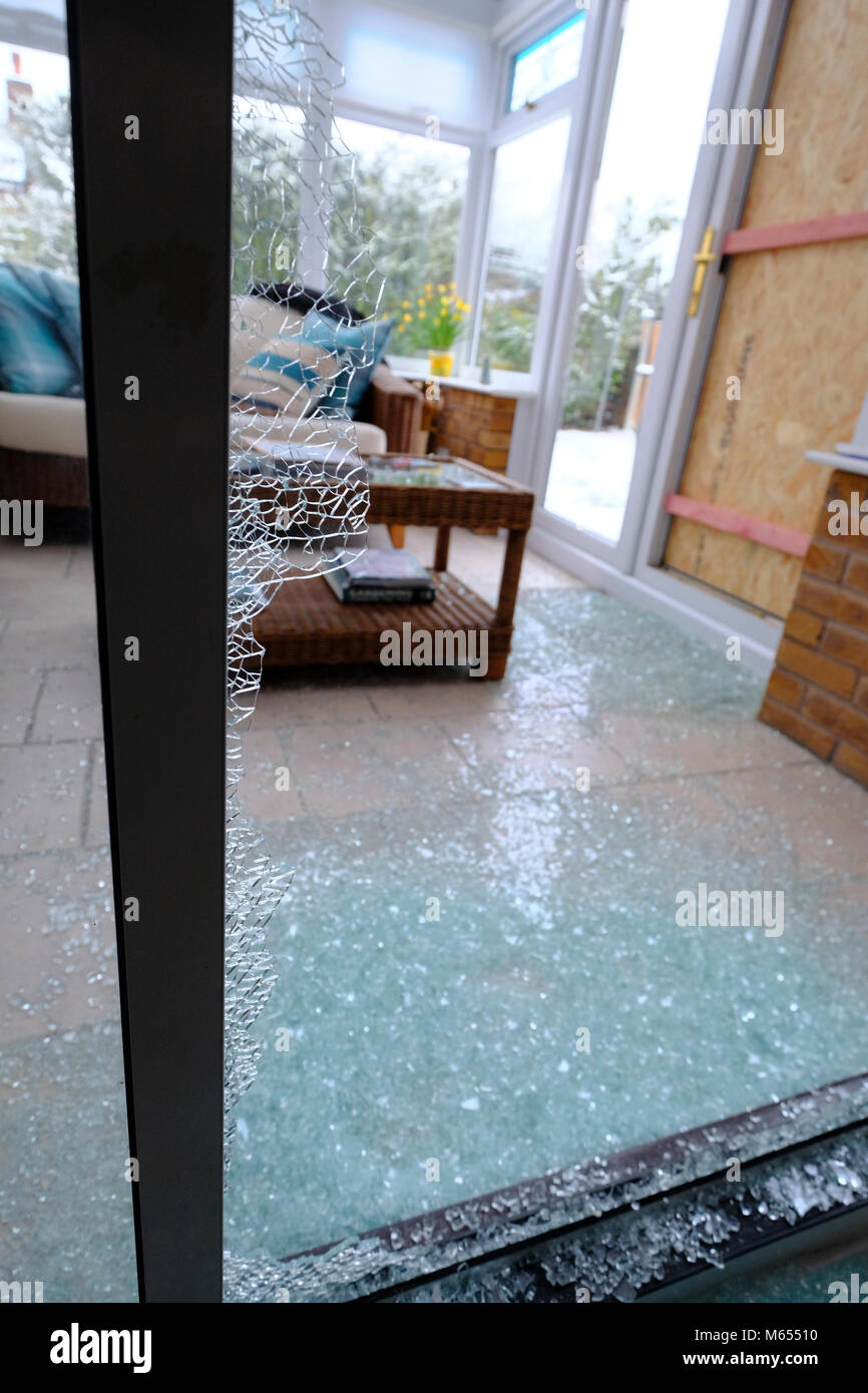 Secured glass door hi-res stock photography and images - Alamy