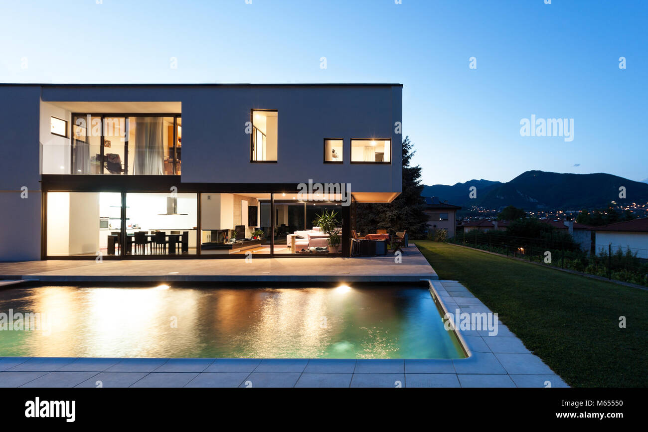 View into modern home at night hi-res stock photography and images - Alamy