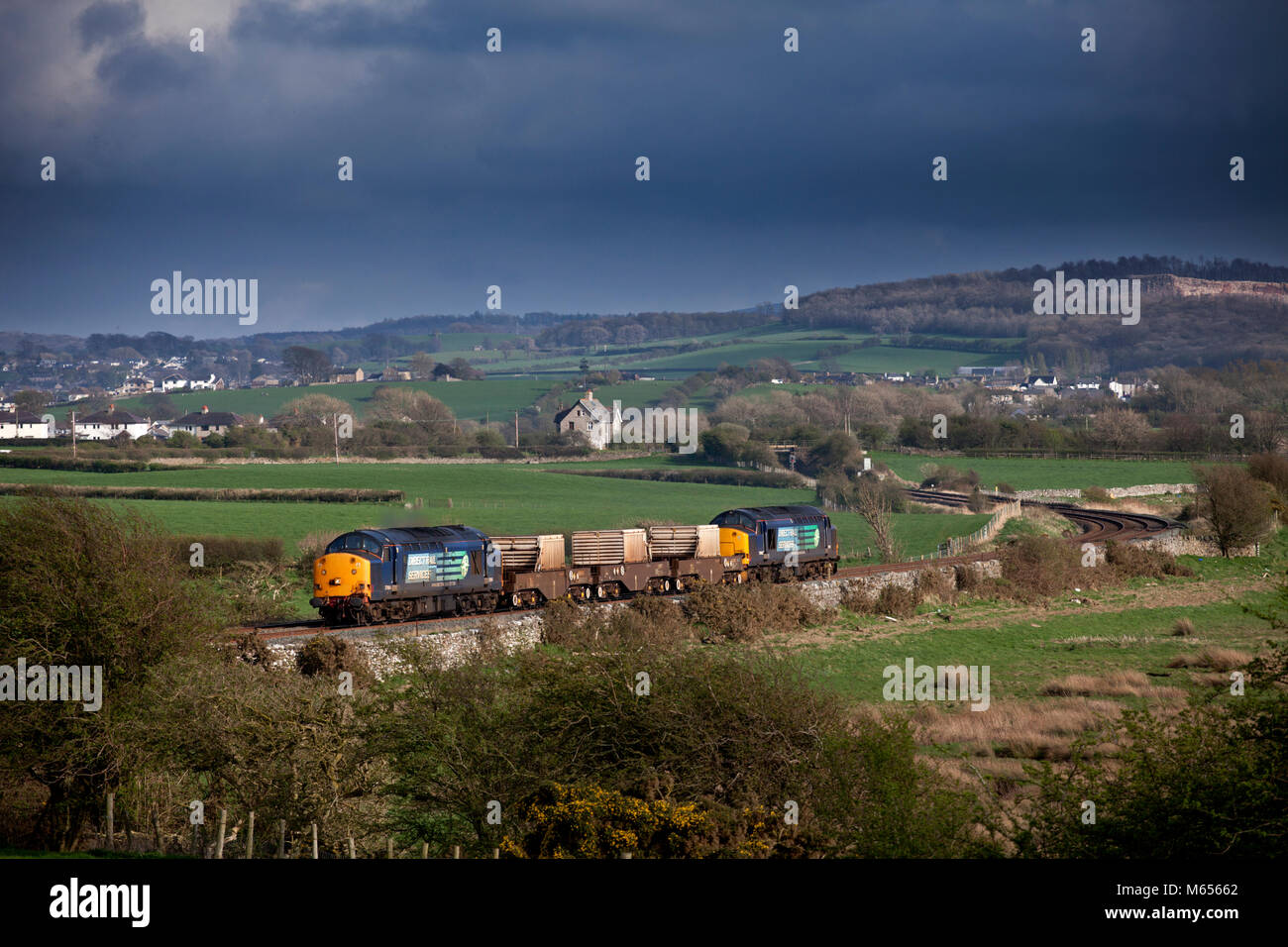 Nuclear flasks hi-res stock photography and images - Alamy