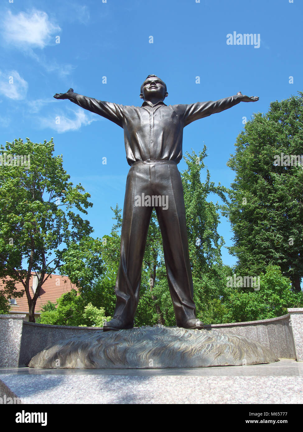 Kaluga, Russia - July 13, 2014: Monument to Yuri Gagarin in the young ...