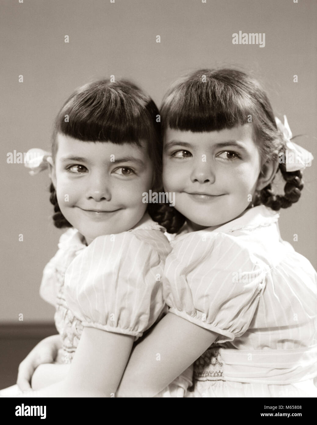 1940s 1950s TWIN GIRLS SMILING HUGGING - j1832 HAR001 HARS SIBLINGS ...