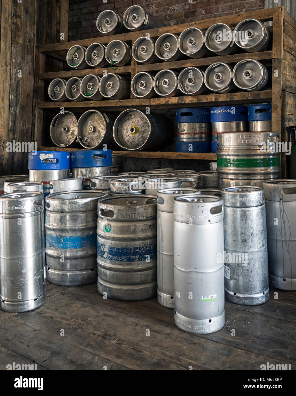 Kegs beer hi-res stock photography and images - Alamy