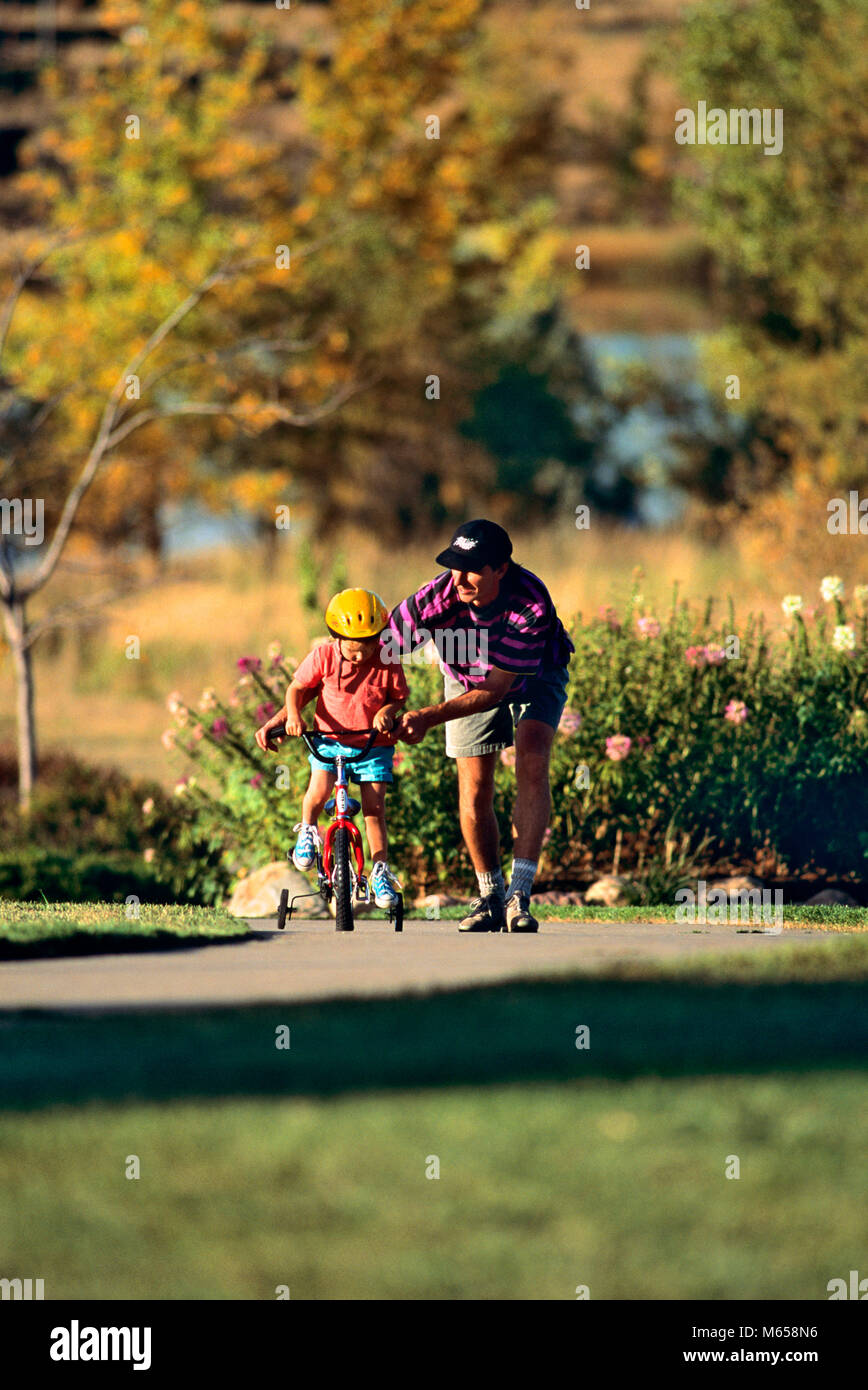 1990s family parents child hi-res stock photography and images - Alamy