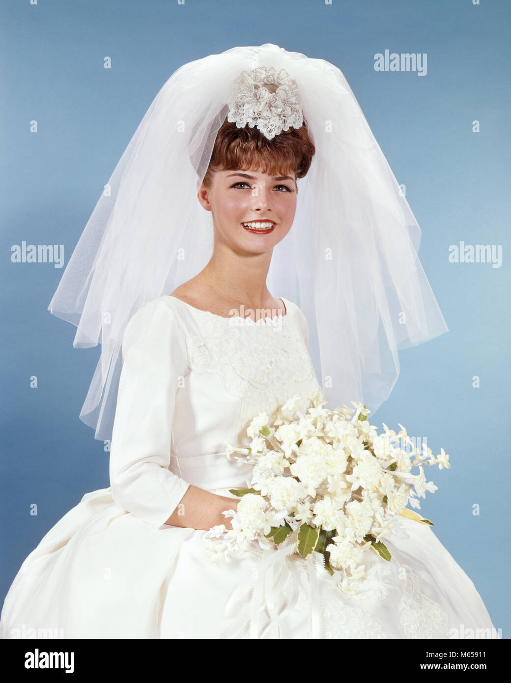 Vintage style 1960s wedding dresses 60 photos - Vianawedding.com