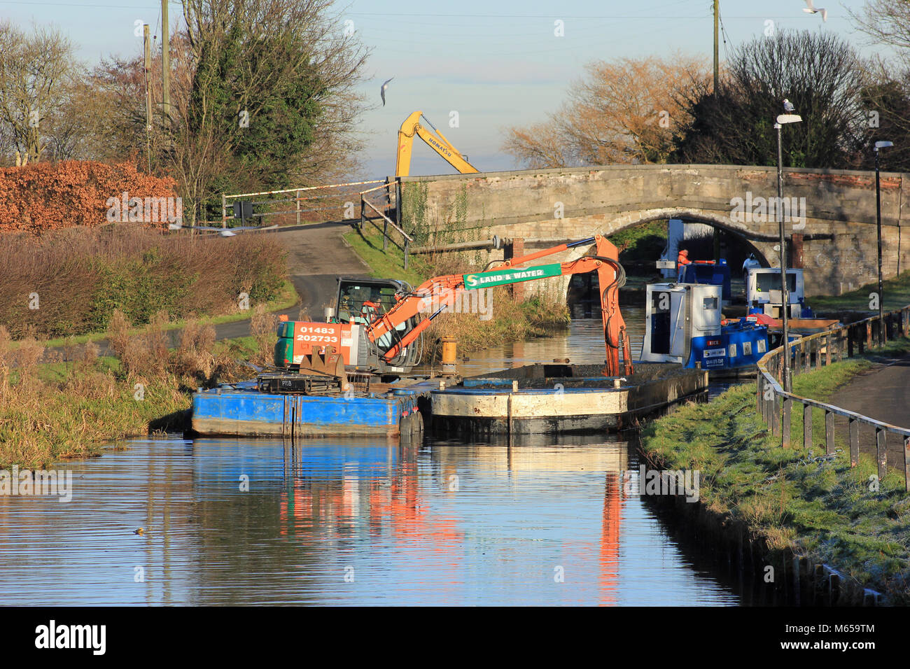 In December 2017 Land and Water are dredging the Rufford arm of the ...