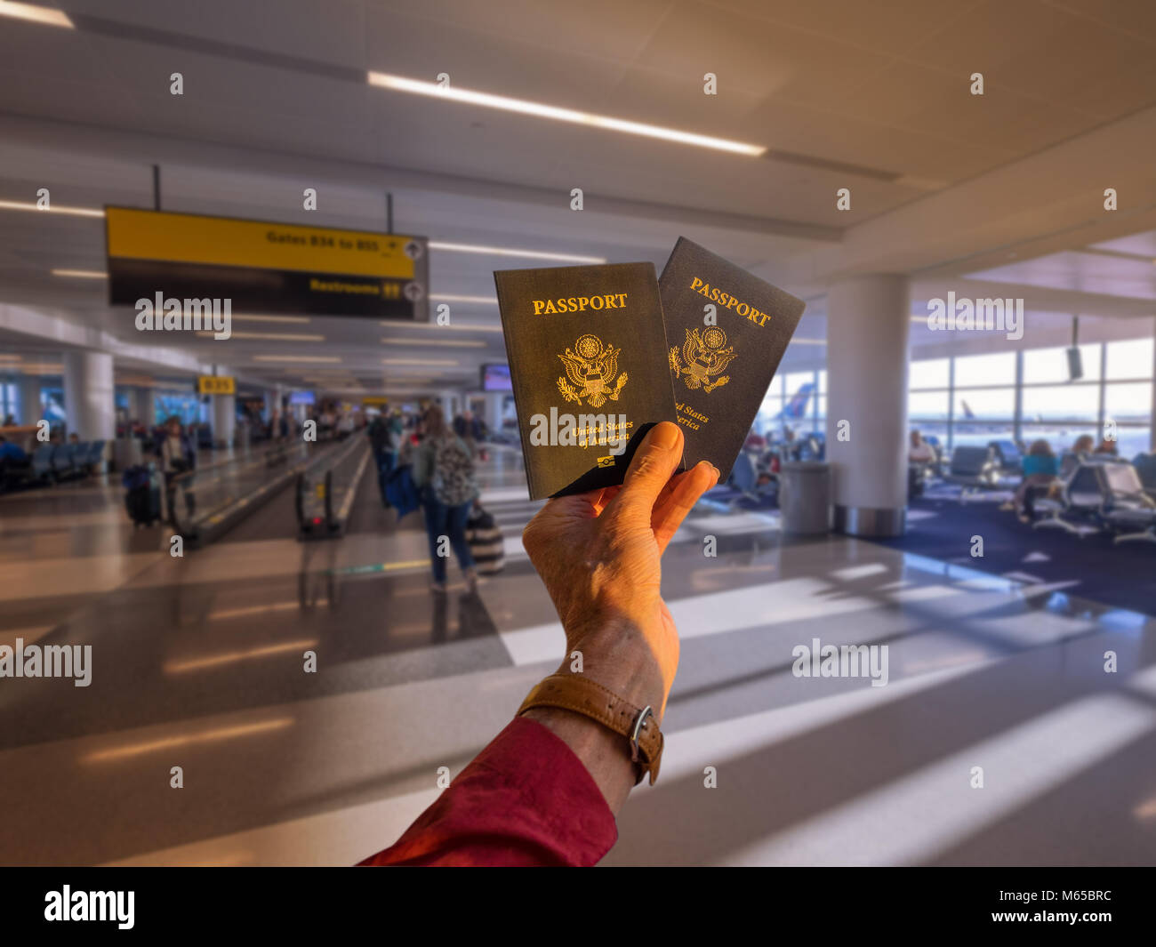Airplane boarding pass hi-res stock photography and images - Alamy