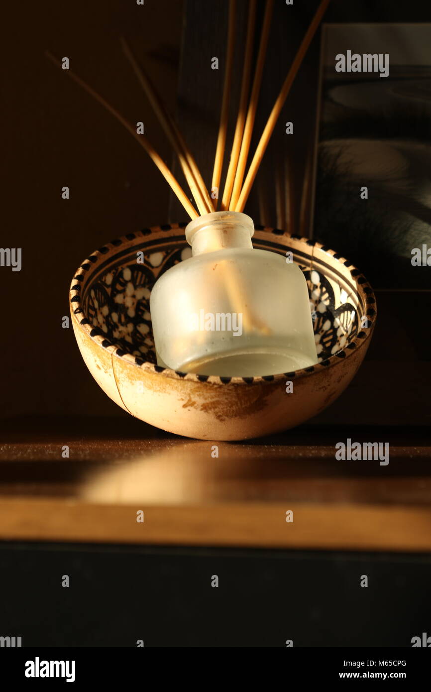 Stick frames hi-res stock photography and images - Alamy
