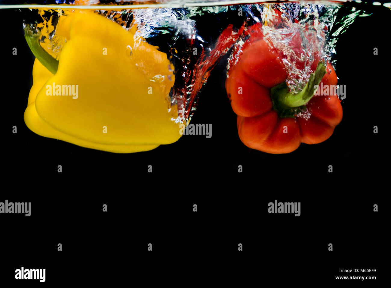 Bulgarian pepper, water splash Stock Photo - Alamy