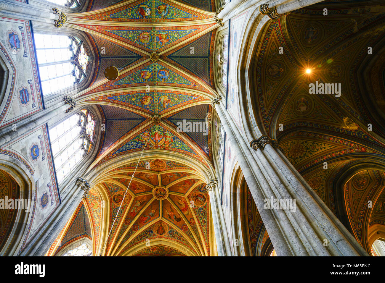 Gothic Vaulted Ceiling Stock Photos & Gothic Vaulted Ceiling Stock ...