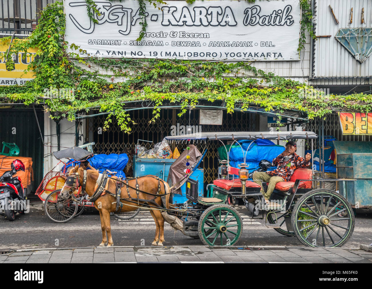 Indonesia, Central Java, Yogyakarta, horse-pulled carriage, locally ...