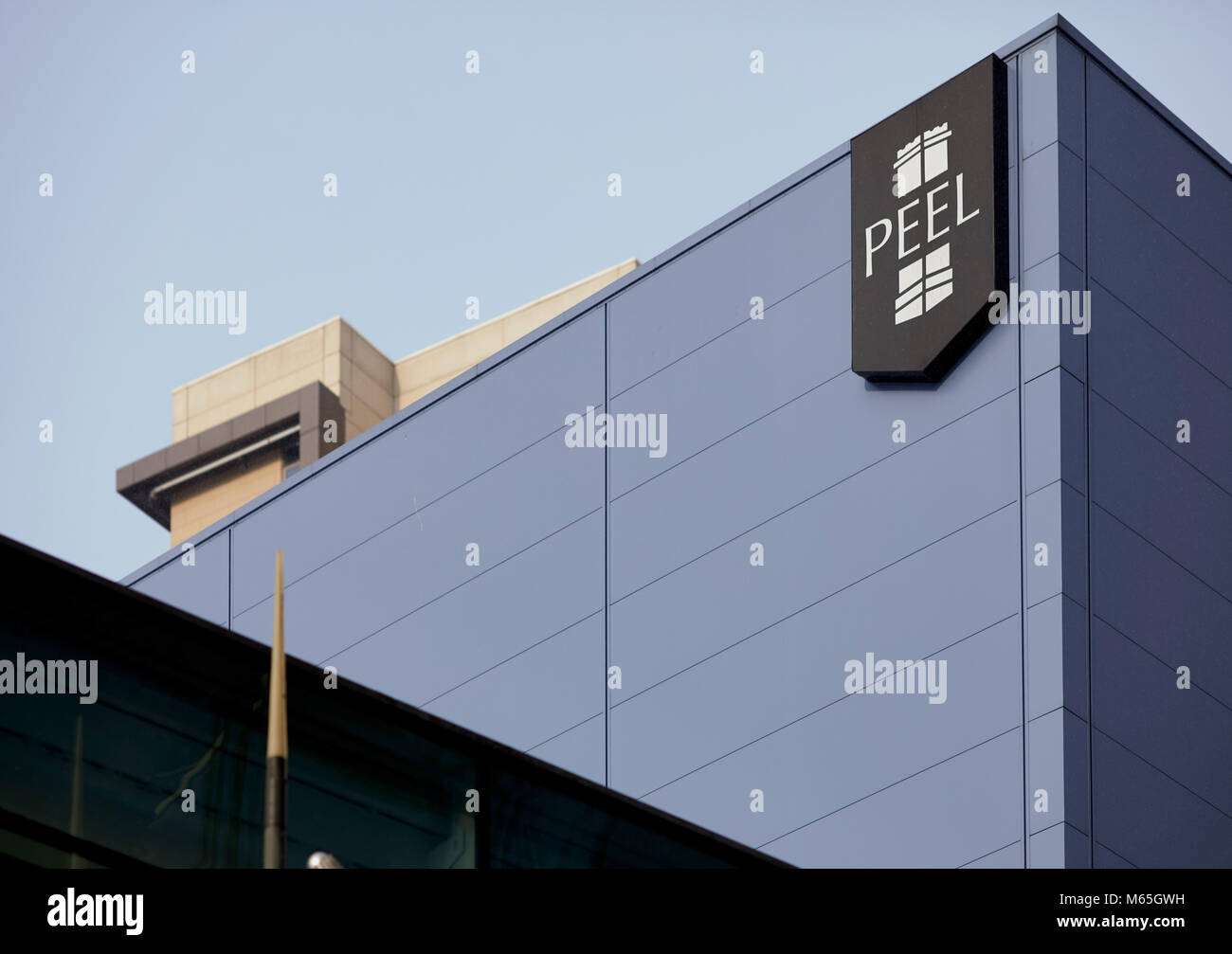 Bbc studios logo hi-res stock photography and images - Alamy