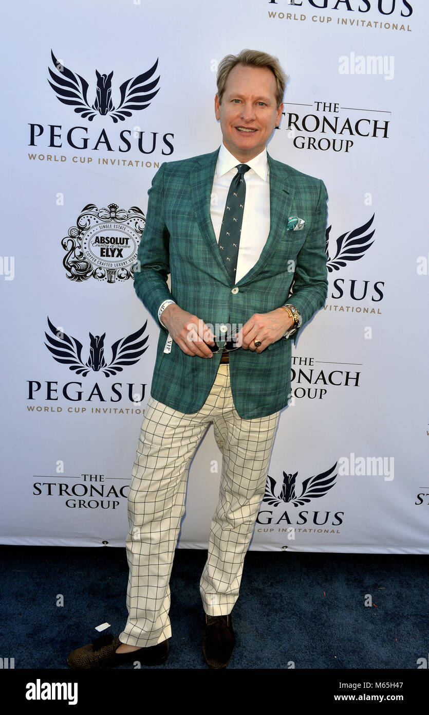 Gulfstream park pegasus hi-res stock photography and images - Alamy