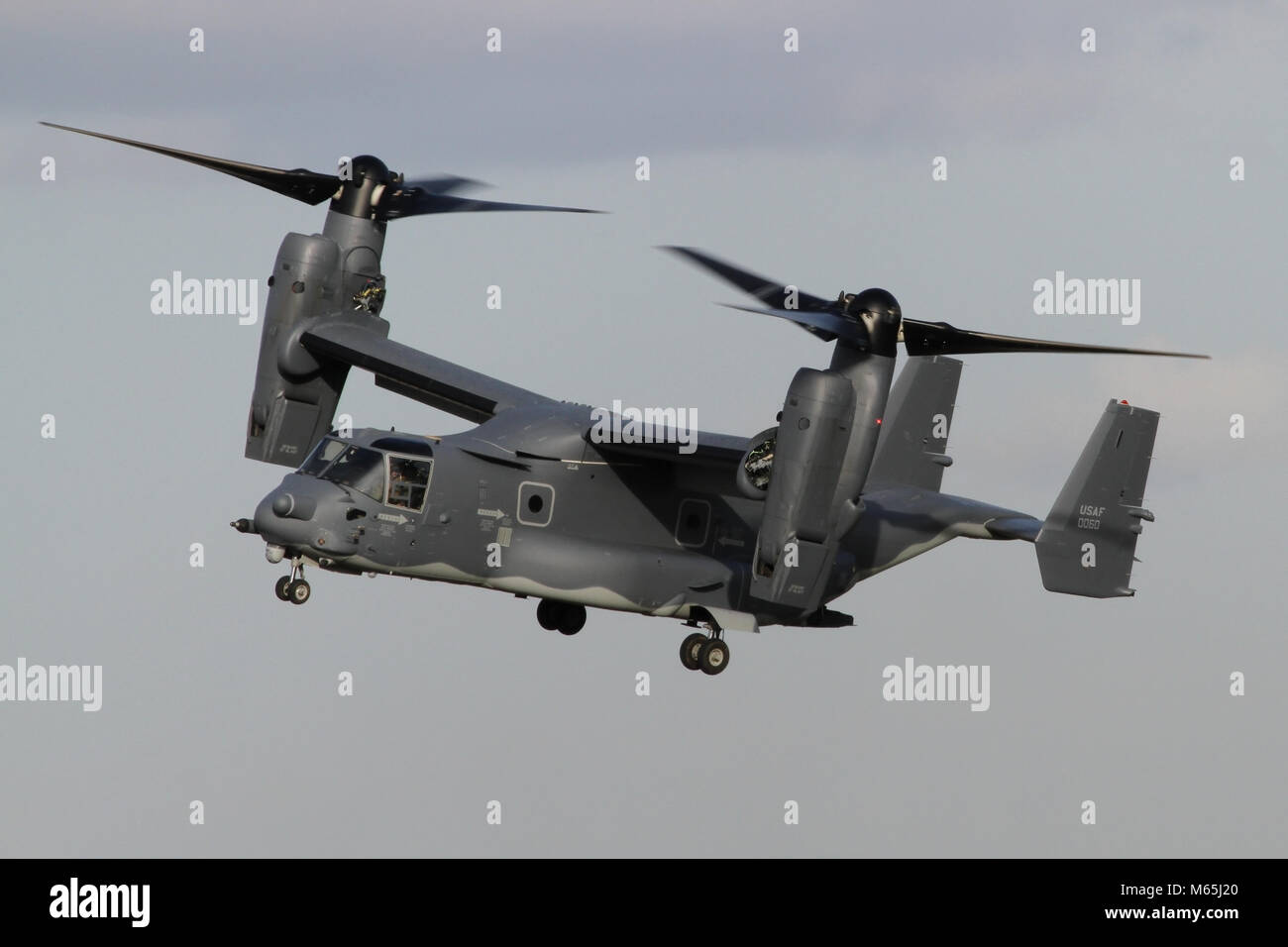 Bell boeing v 22 osprey helicopter hi-res stock photography and images ...