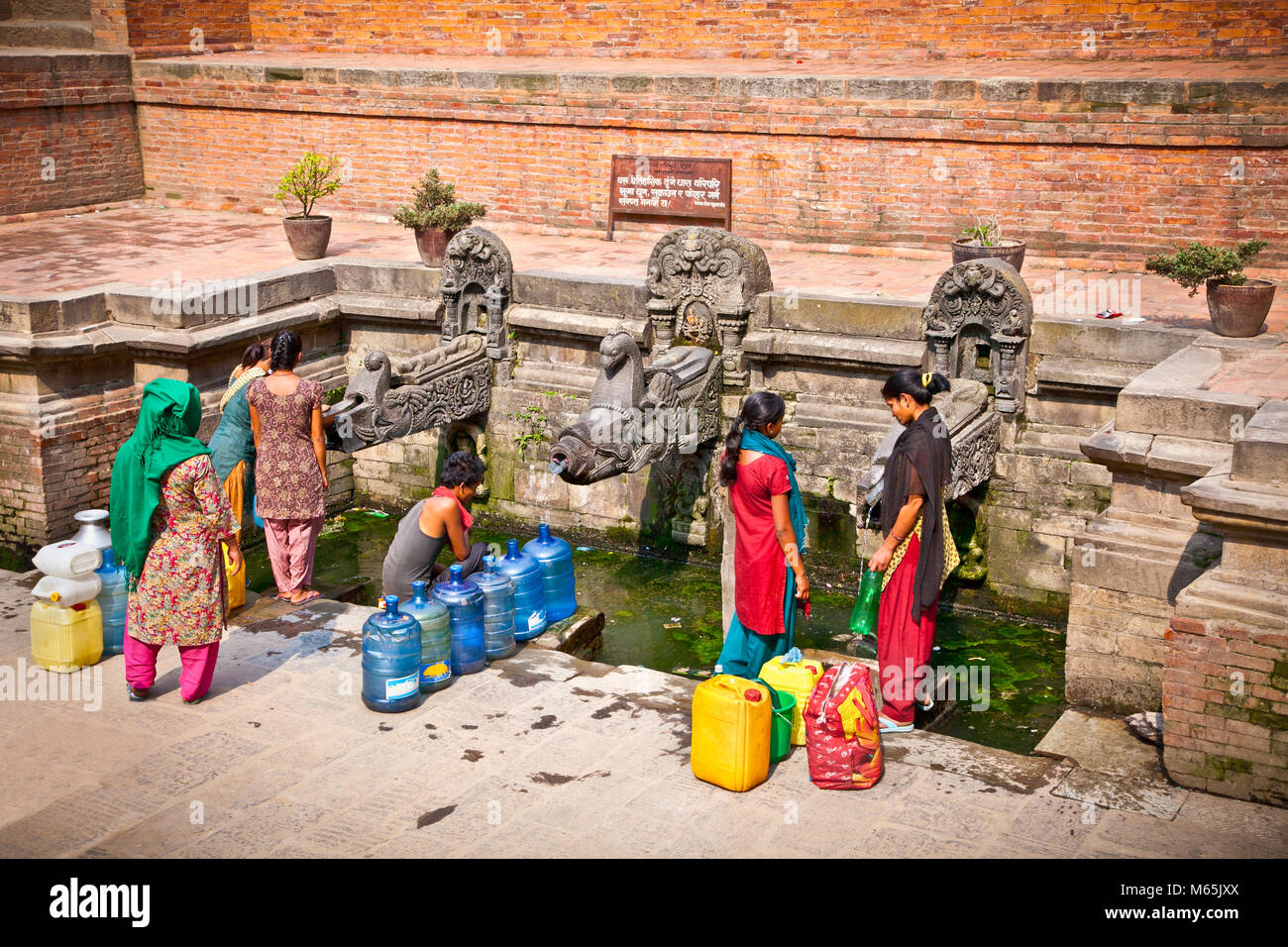 Nepal water supply hi-res stock photography and images - Alamy