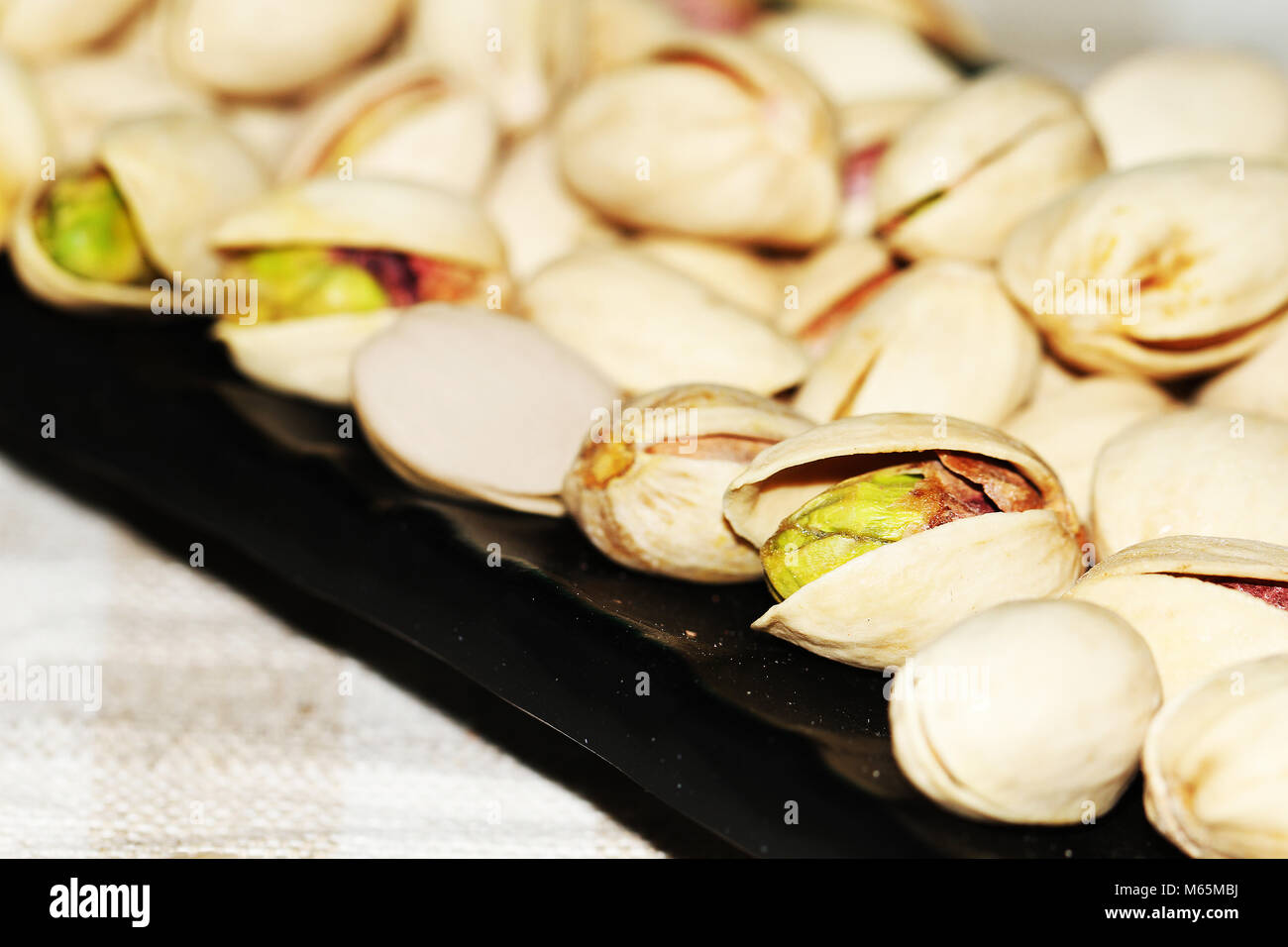 Delicious nuts, pistachios Stock Photo - Alamy