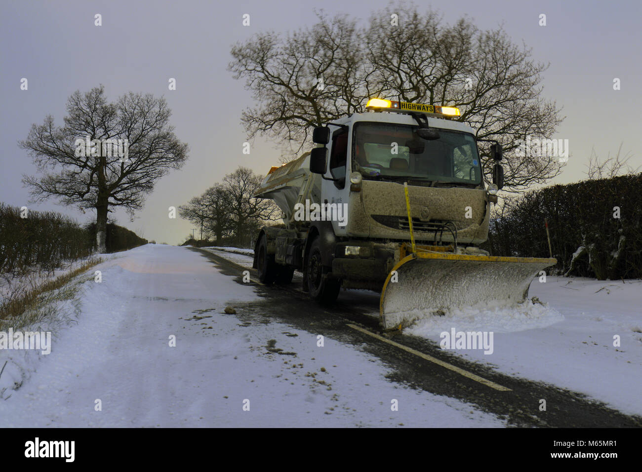 Leeds gritting truck hi-res stock photography and images - Alamy