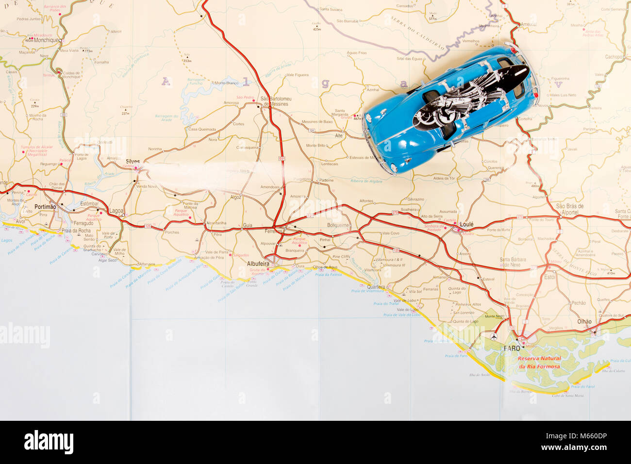 Vw beetle car surf board hi-res stock photography and images - Alamy