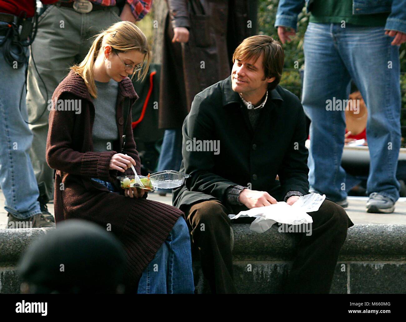 New York City 2003 FILE PHOTO ELLEN POMPEO AND JIM CARREY Photo by John ...