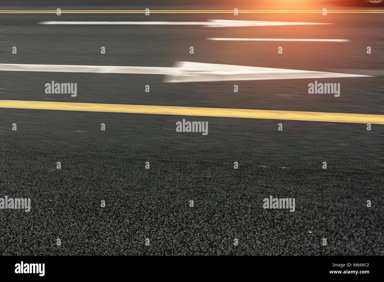 Transverse road hi-res stock photography and images - Alamy