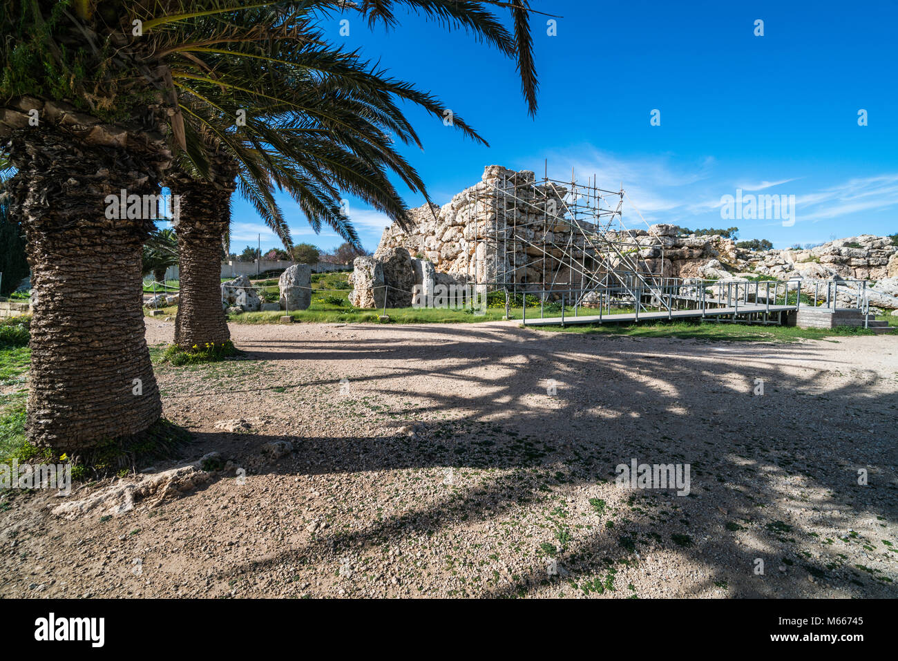 it-Tempji tal-Ġgantija (it-Tempji tal-Ggantija), Gozo, Malta, Europe ...